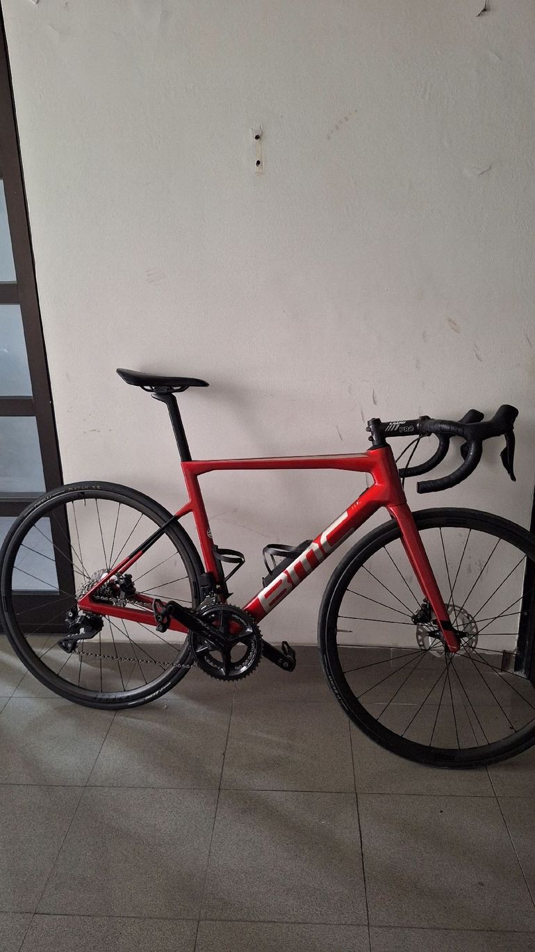 BMC Teammachine Shimano 105 Di2 2023