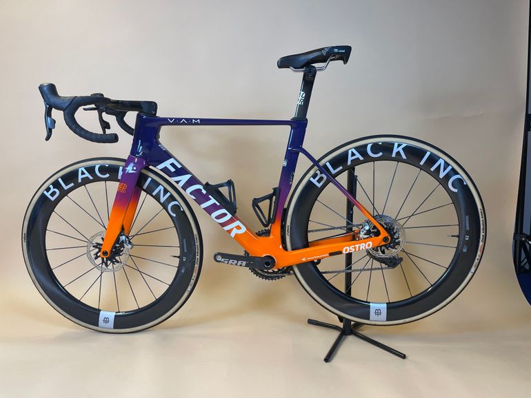 Factor 2025 OSTRO VAM - HPH Edition - SRAM Red W/ Power Meter 2025