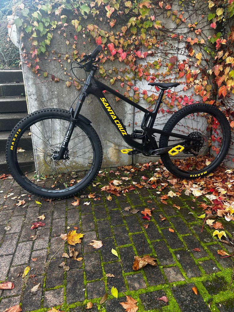 Santa Cruz 5010 GX AXS / Carbon C 2025 2025