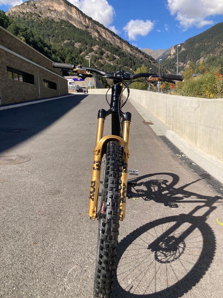 Commencal META SX V5 UNIQUE 2025