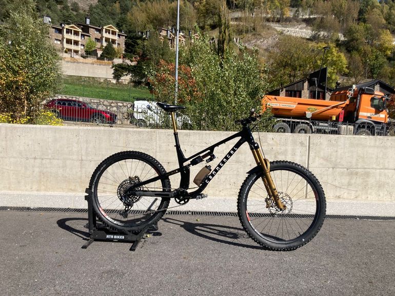 Commencal META SX V5 UNIQUE 2025