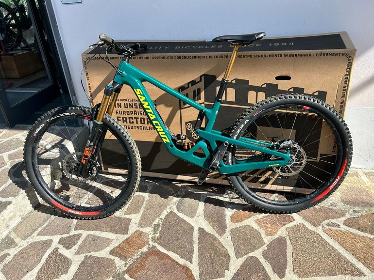 Santa Cruz HIGHTOWER R / Carbon C 2025 Frameset 2025