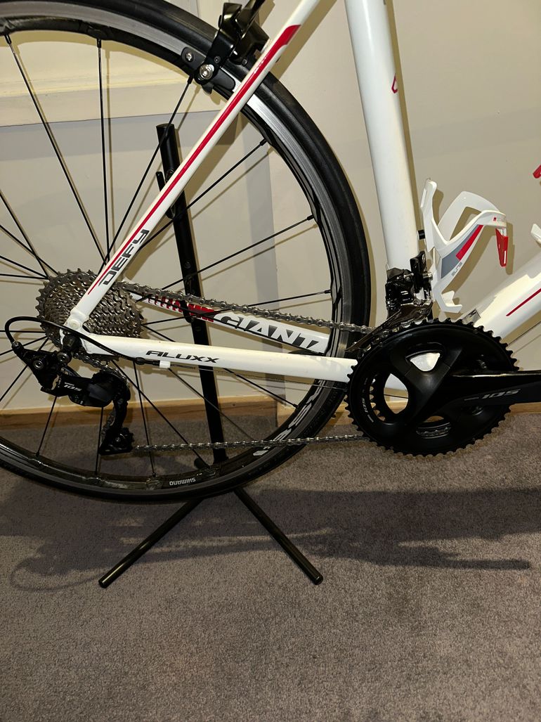 Giant Defy Full Shimano 105 2x11 Groupset (brand New) 2014
