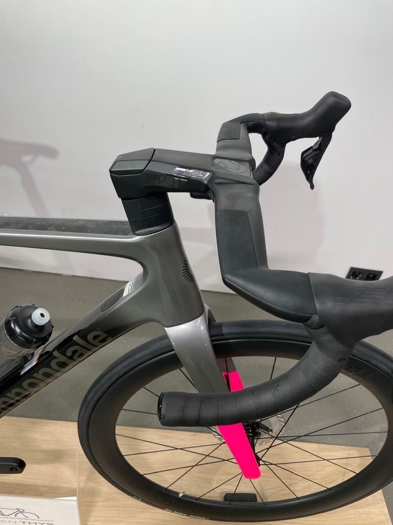 Cannondale SuperSix EVO Hi-Mod 2025