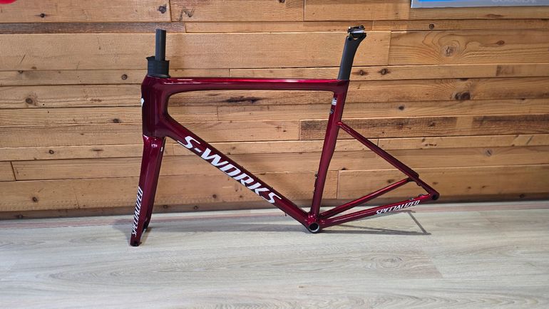 Specialized S-Works Tarmac SL8 – SRAM RED AXS 2025 2025