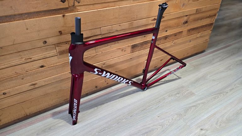 Specialized S-Works Tarmac SL8 – SRAM RED AXS 2025 2025