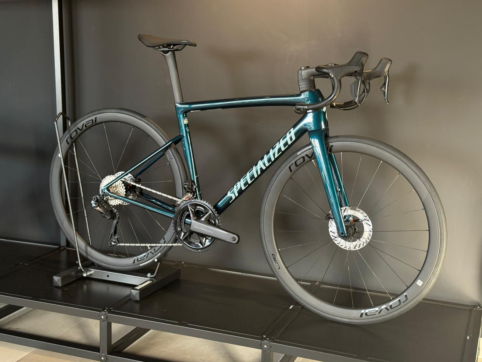 Specialized Tarmac SL8 Expert - Ultegra Di2 2025 2025