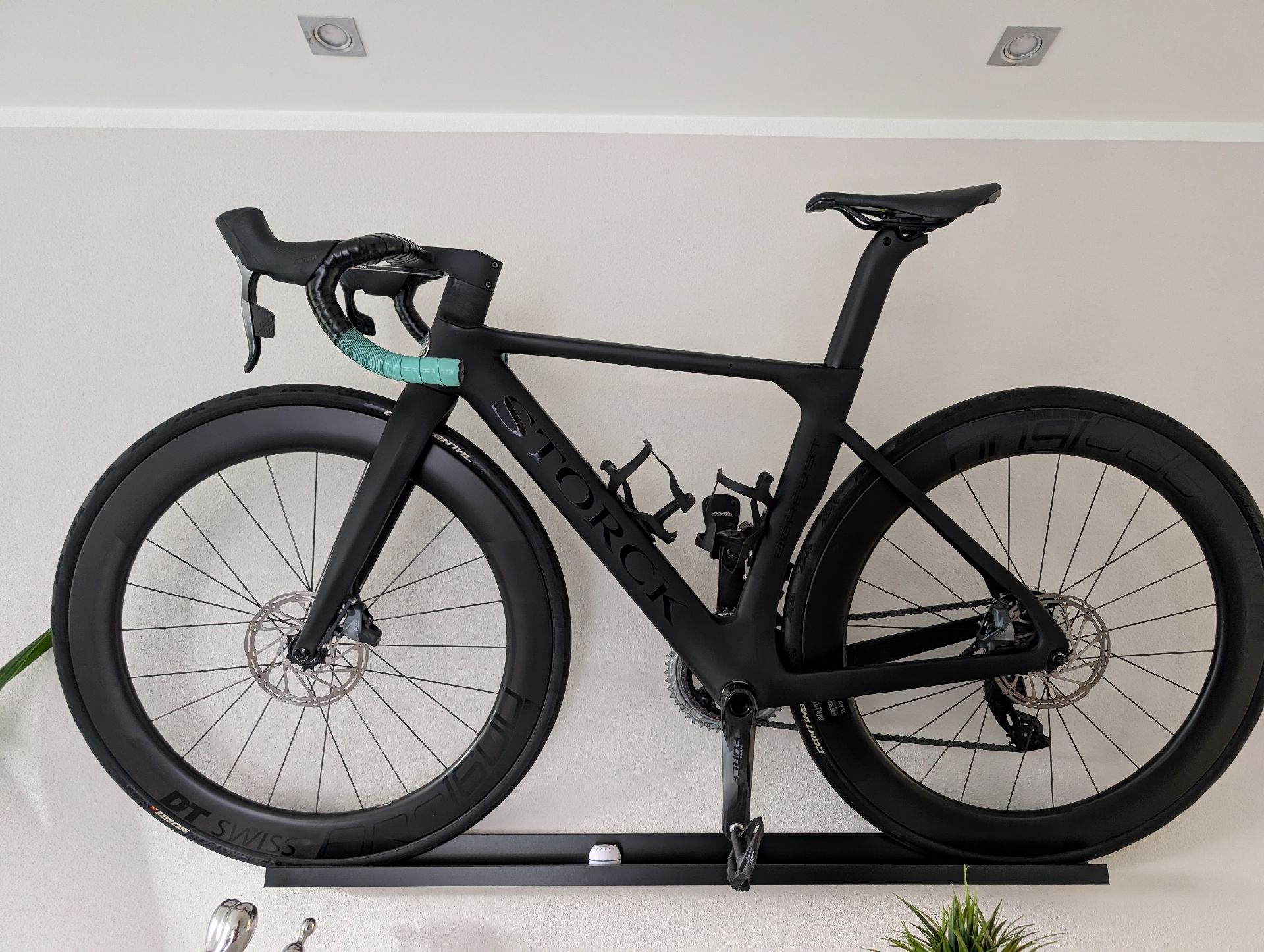 Storck Aerfast3 Comp Disc SRAM Force AXS 2x12, ARC, XS DT Swiss ARC1600 Spline Storck Edition 62 ...