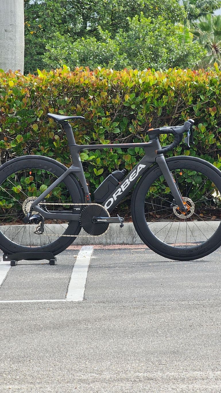 Orbea CUSTOM ORCA AERO M21eLTD FEUSK EDITION 2024