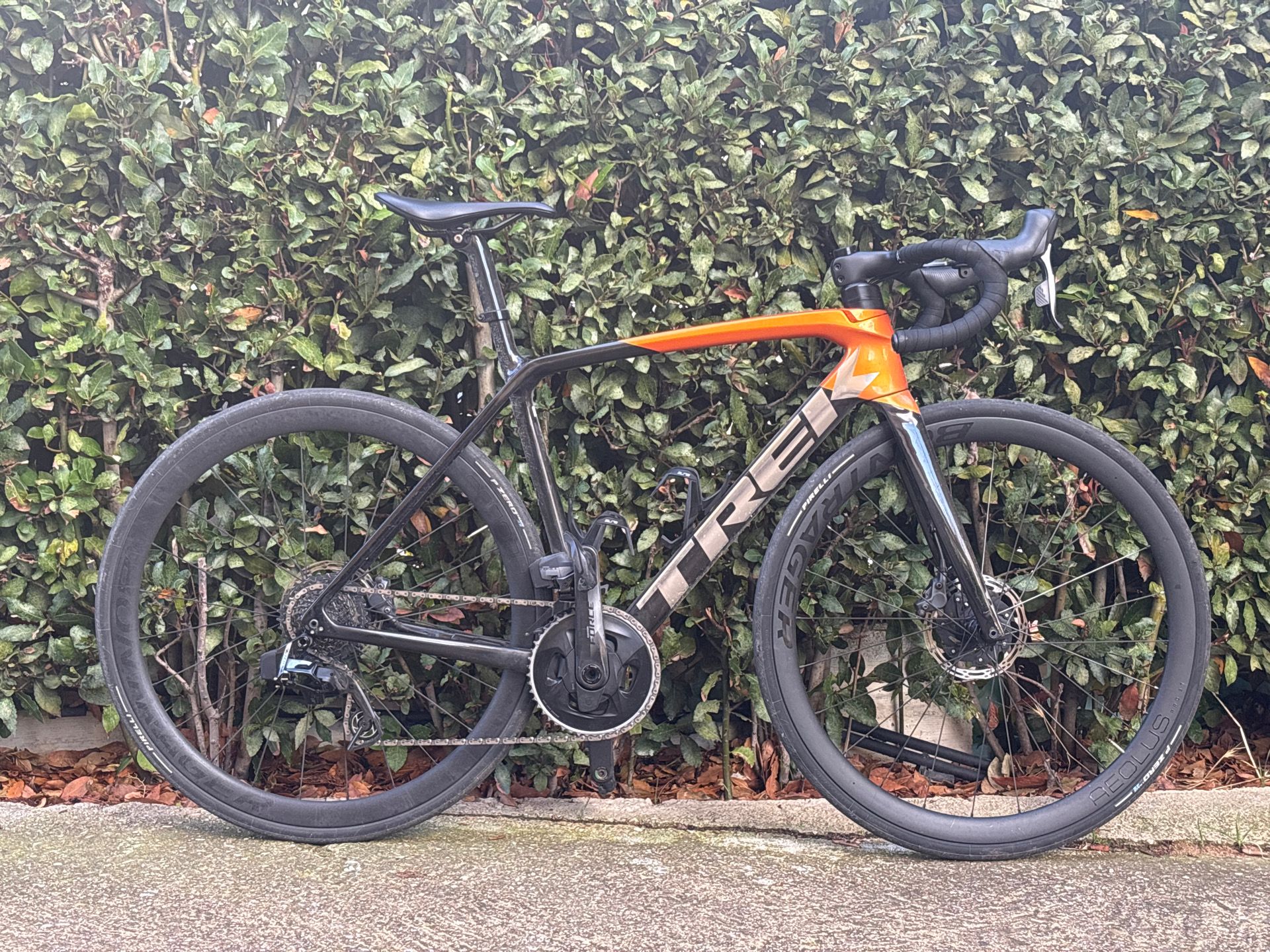 Trek Emonda SRAM Force eTap AXS 2023