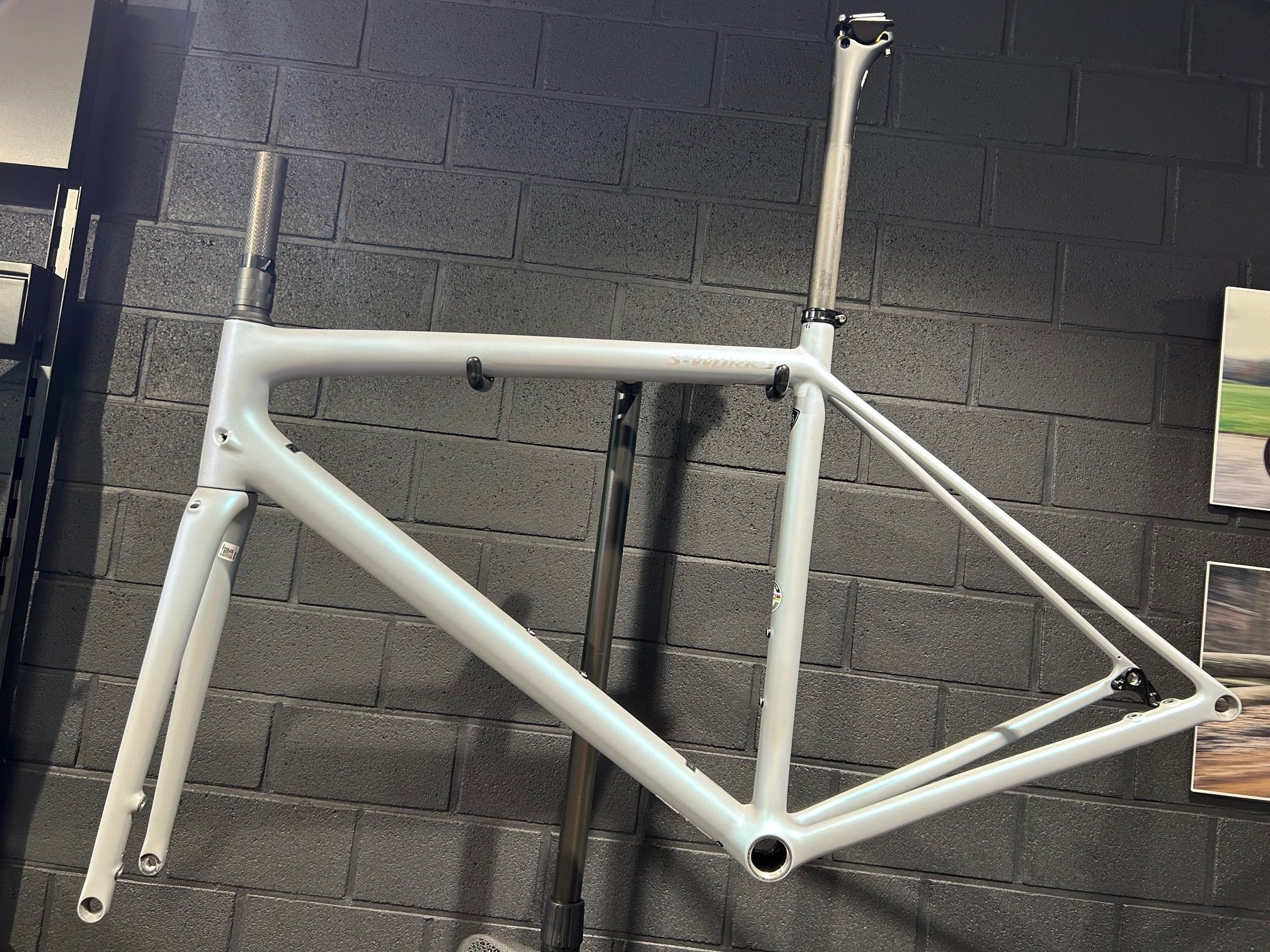 Specialized S-Works Aethos – Shimano Dura-Ace Di2 2023 Frameset 2023