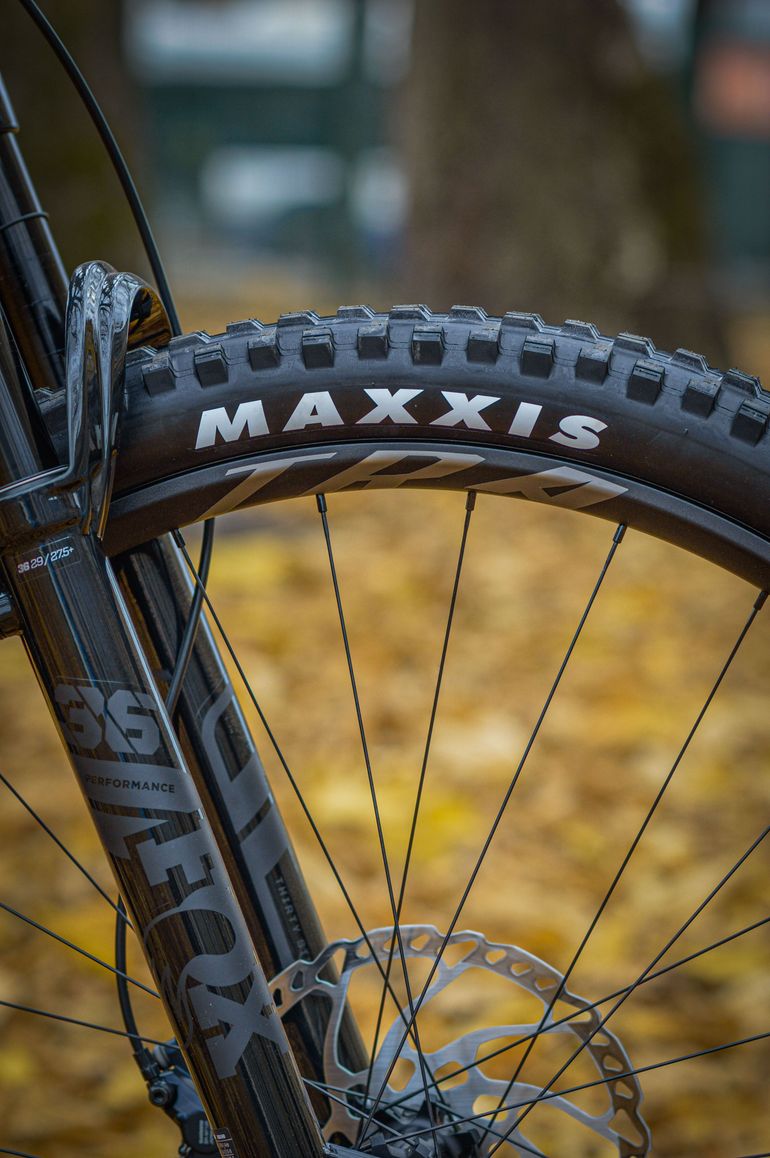 Giant Giant Trance X Advanced E+ Elite 2 25kmh Sea Sparkle 2025