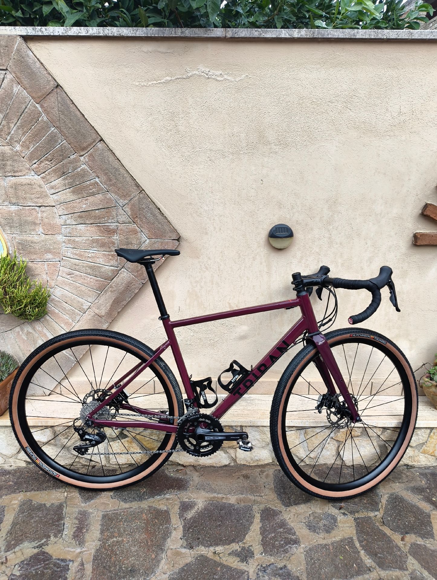 TRIBAN Men's Gravel Bike GRVL 520 Subcompact 2024 2024