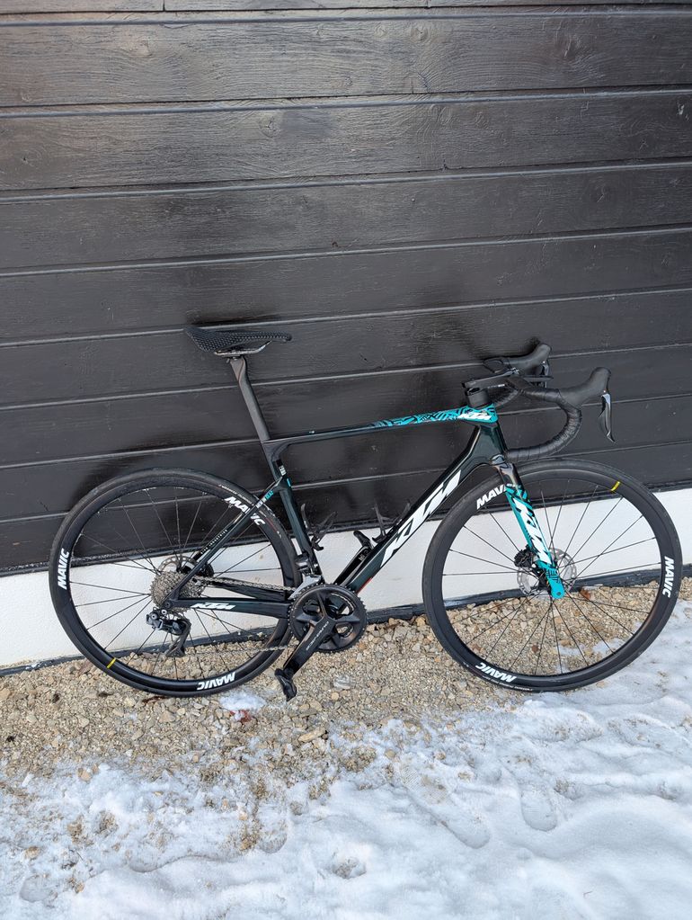 KTM Revelator Shimano Dura Ace Di2 2023