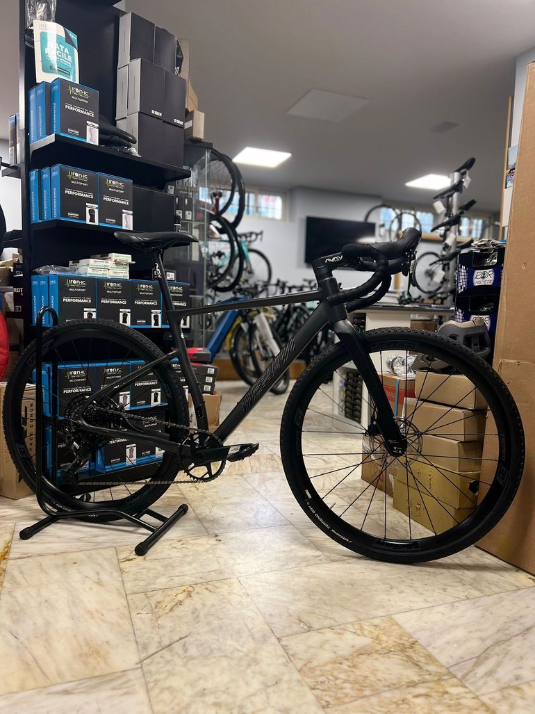 Berria Allroad HPR Apex C1 2024