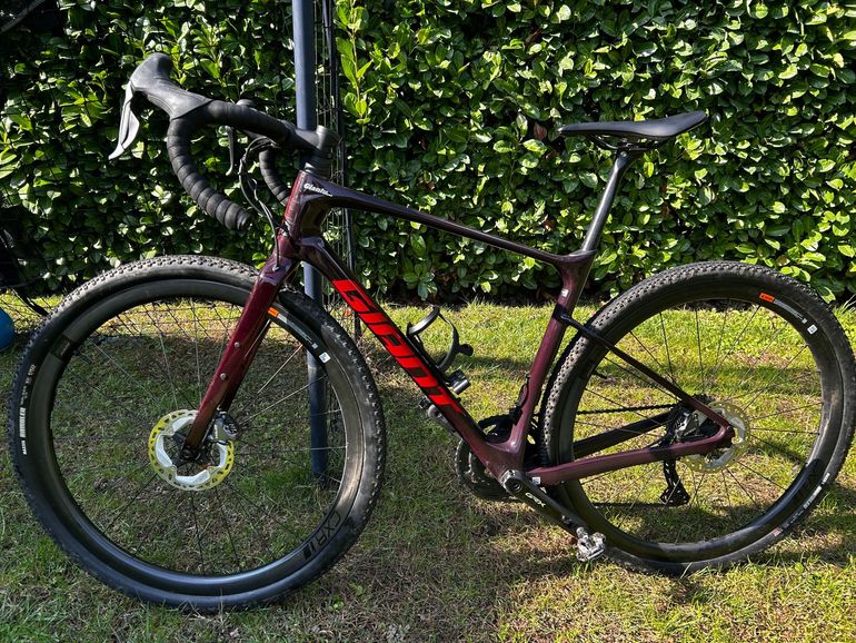 Giant Revolt Shimano GRX Di2 2023