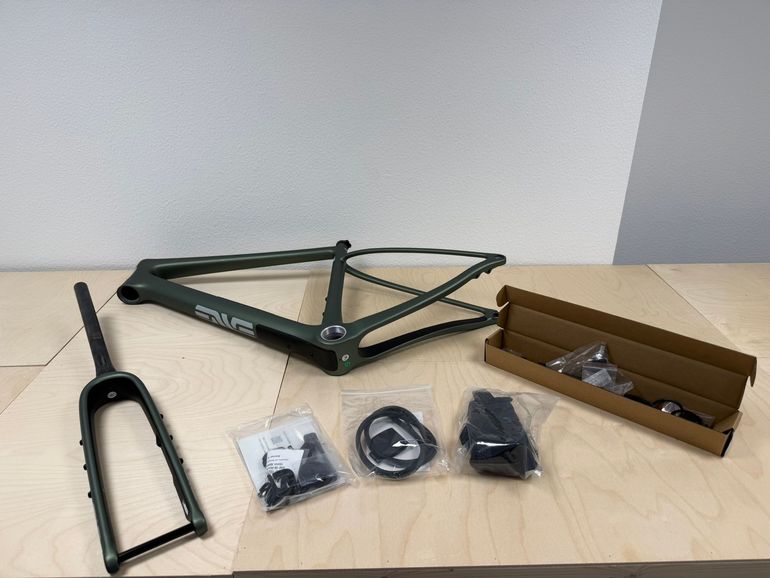 Enve MOG Topo Green (2025) R54 Frameset 2025