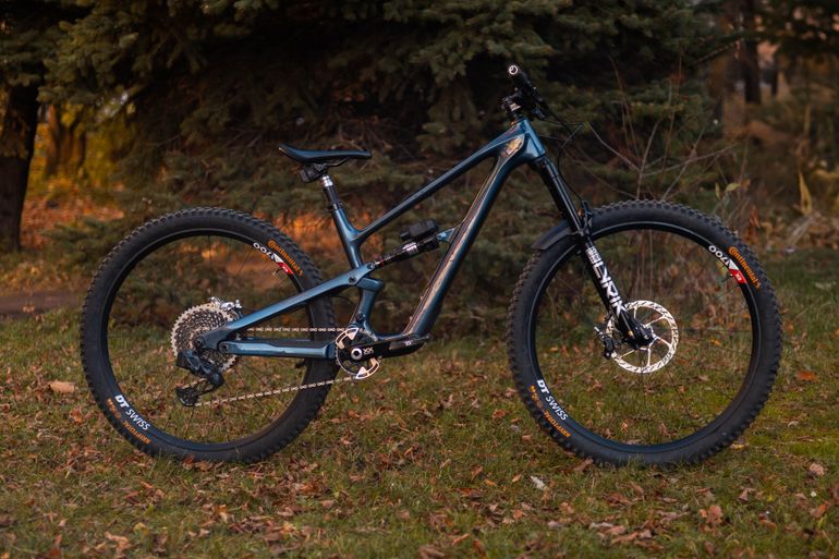 YT Industries Jeffsy SRAM GX Eagle AXS 2024
