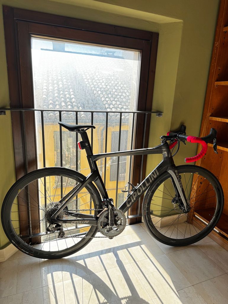 Cipollini Cipollini NK1K Disc - Naked Carbon T1000 - SRAM Red ETap 2018