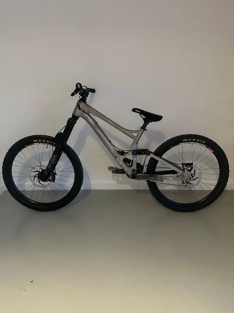 Banshee Legend Slopeduro 2024 2024