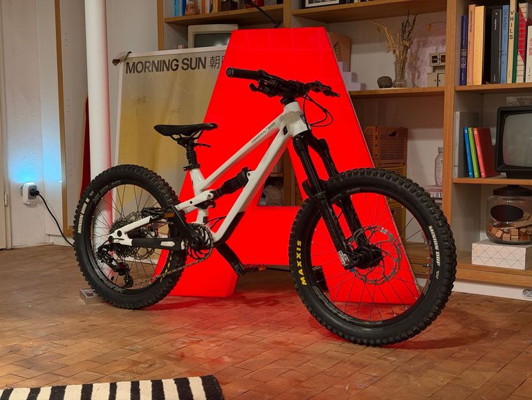 Commencal CLASH 20 PURE WHITE 2024 2024