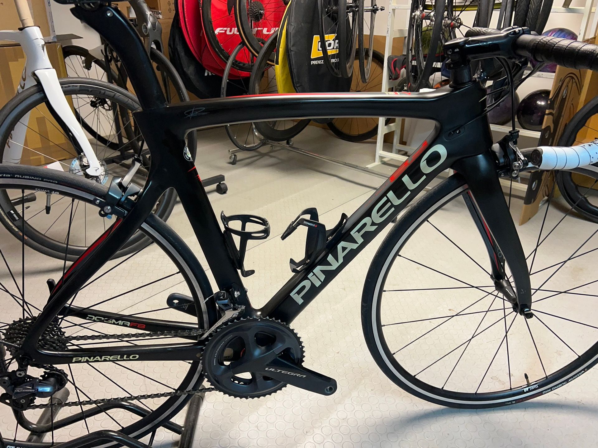 Pinarello F8 2019