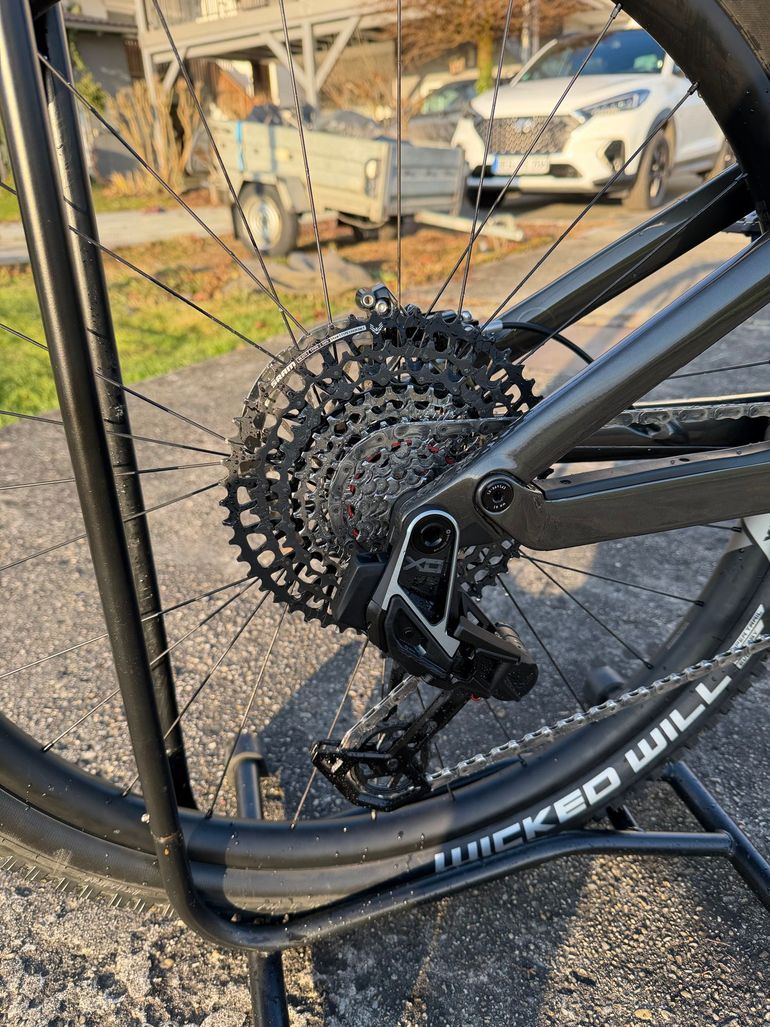 Canyon Neuron CF9 2025 2025