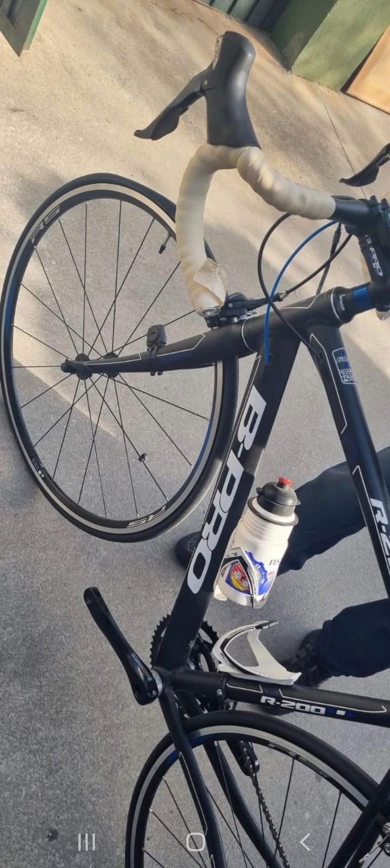 B pro B - Pro , R200 , Shimano 105. 2017