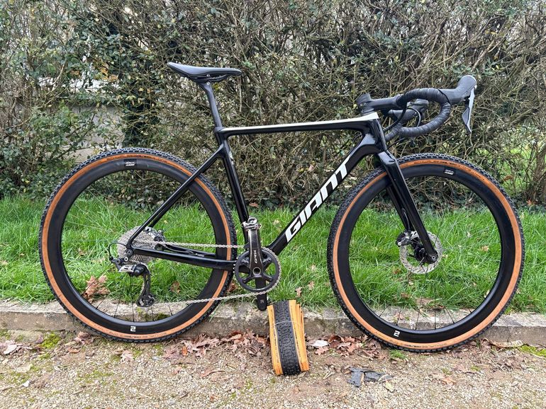 Giant TCX Advanced Pro 1 2023