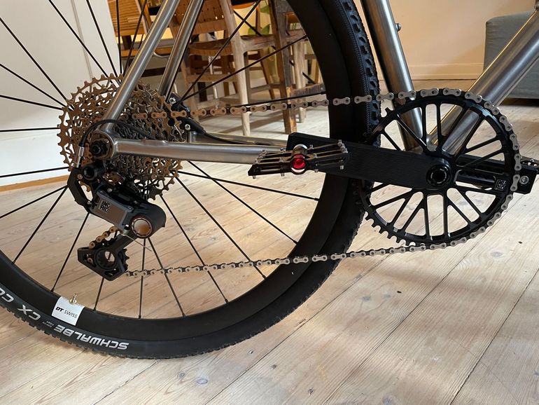 Custom Custom Waltly Titanium 2024