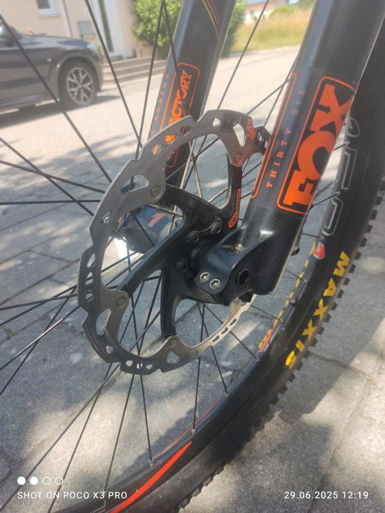 Canyon Canyon Strive CF 9.0 Race Team Edition Carbon Sram X01 2017