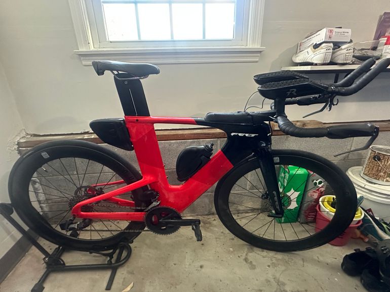 Felt IAx Advanced Rival eTap AXS 2024 2024