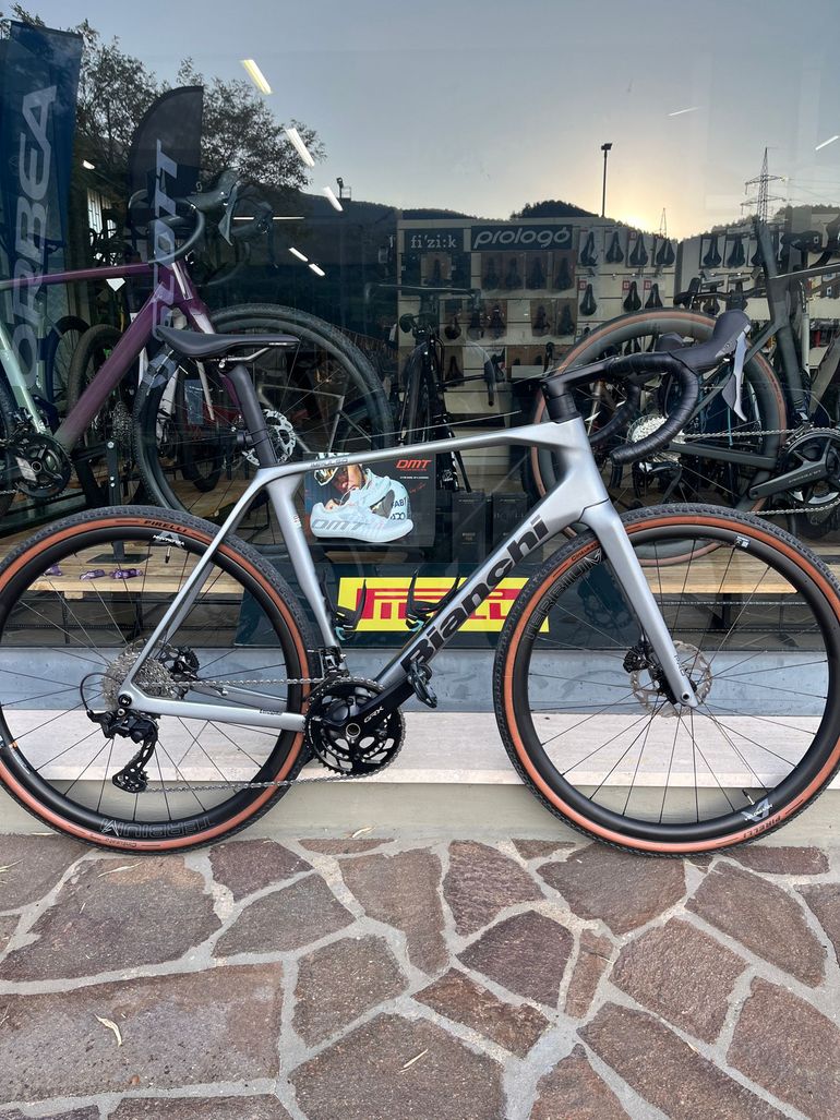 Bianchi Impulso PRO GRX 820 disc 2025 2025