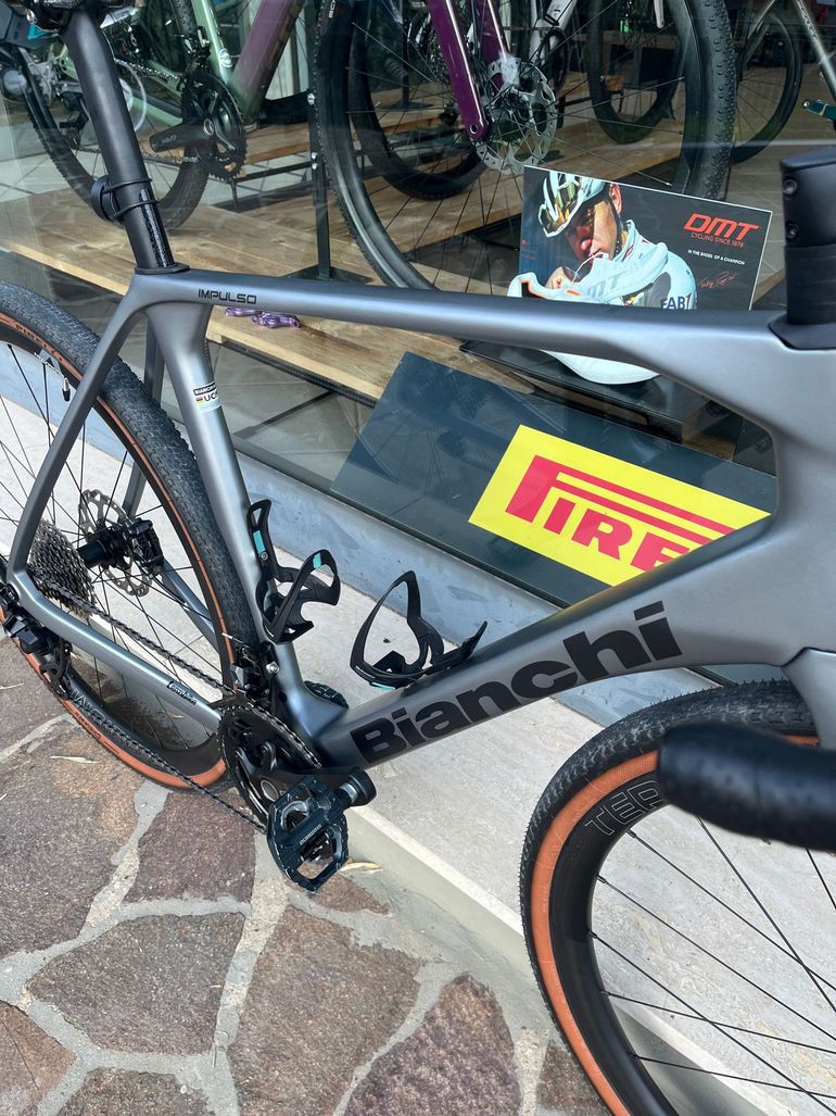 Bianchi Impulso PRO GRX 820 disc 2025 2025