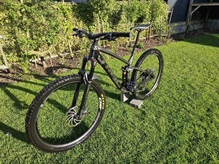 Trek Fuel EX 8 XT utilizado en L | buycycle