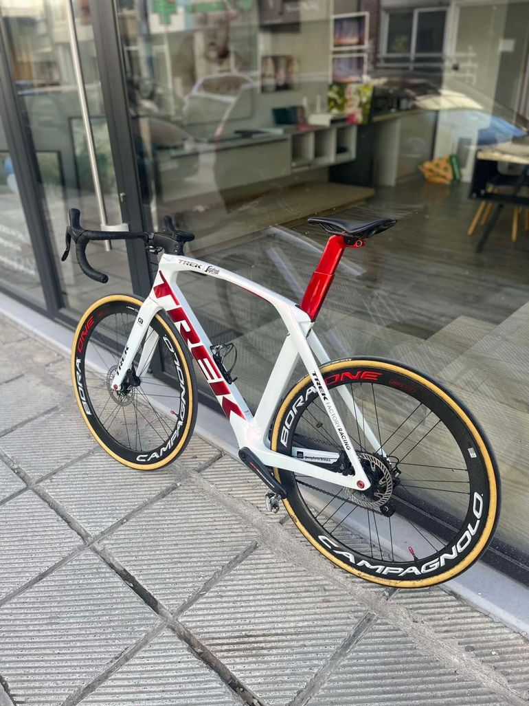 Trek Madone Campagnolo Record EPS 2019