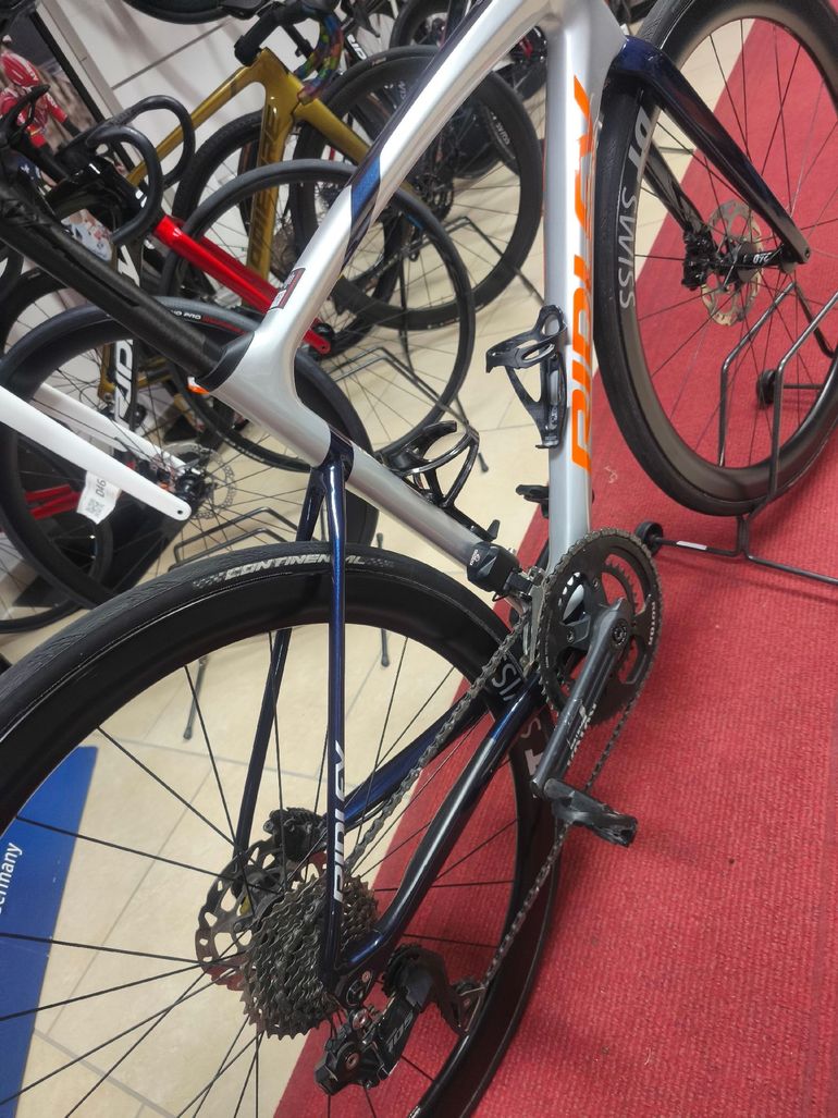 Ridley Fenix SLiC - Shimano 105 DI2 // 2x12s 2024 2024