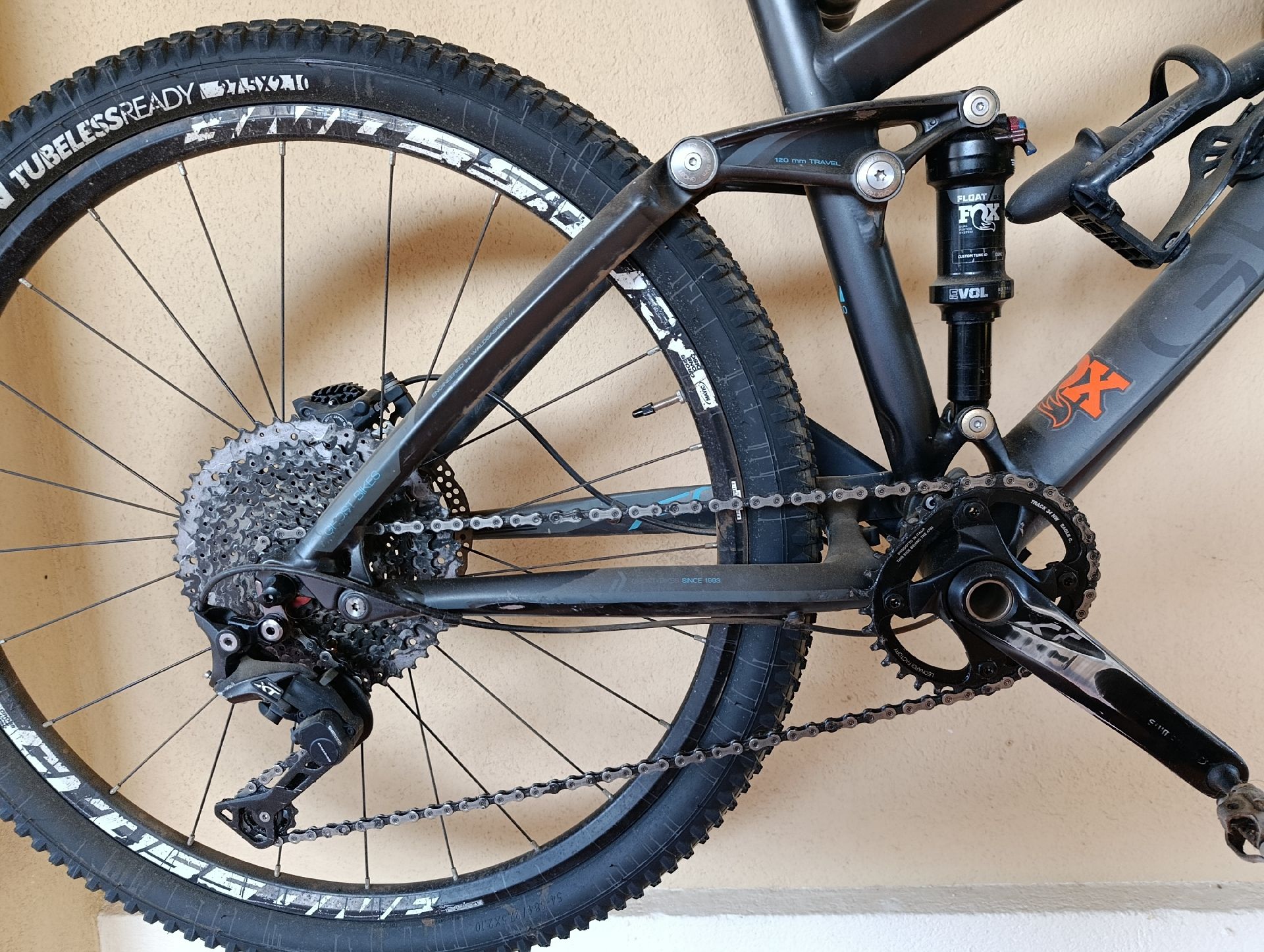 Ghost Ghost Amr 7500 2017