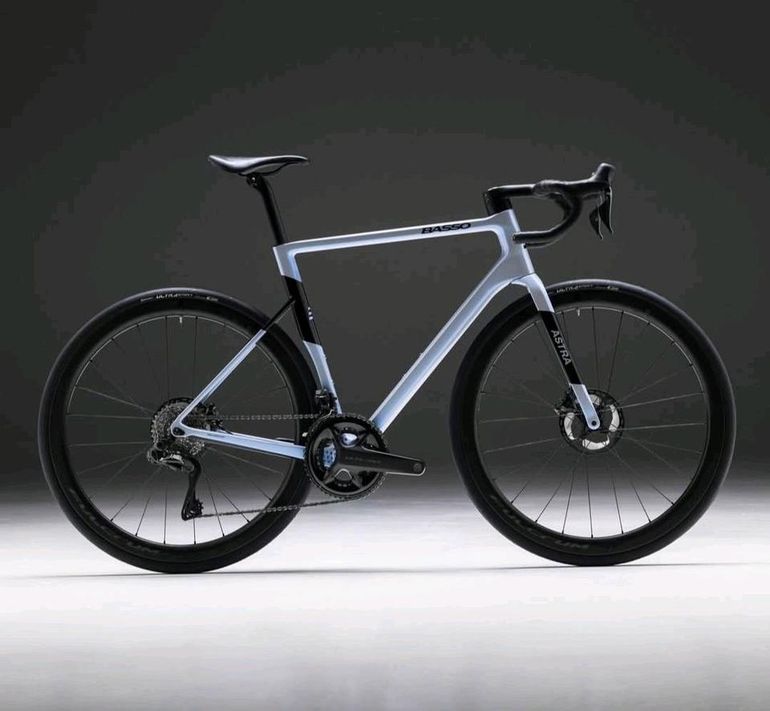 Basso Basso Astra Disc Shimano 105 Di2 Black Opal 2026