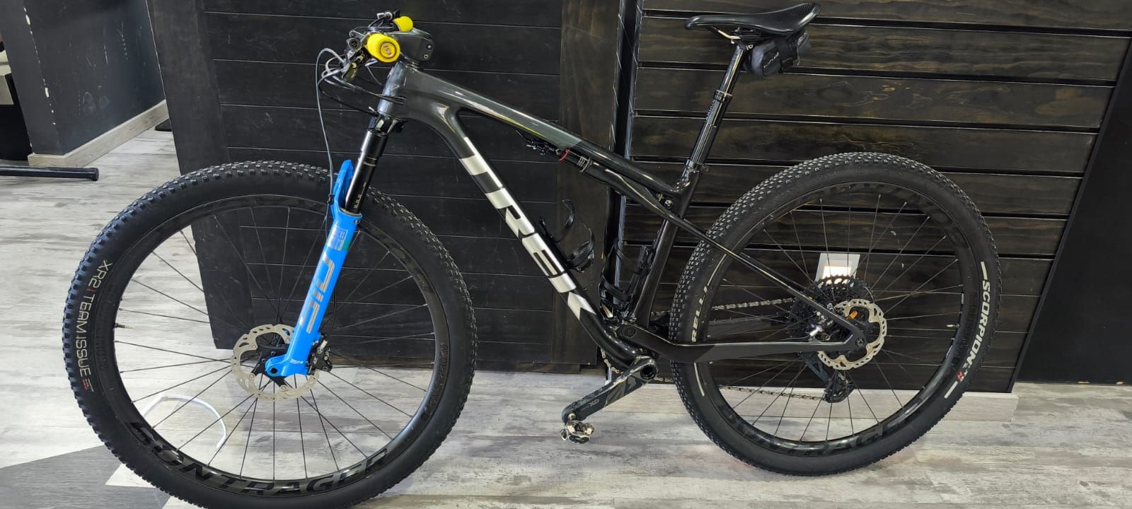 Trek Supercaliber SRAM GX Eagle 2024