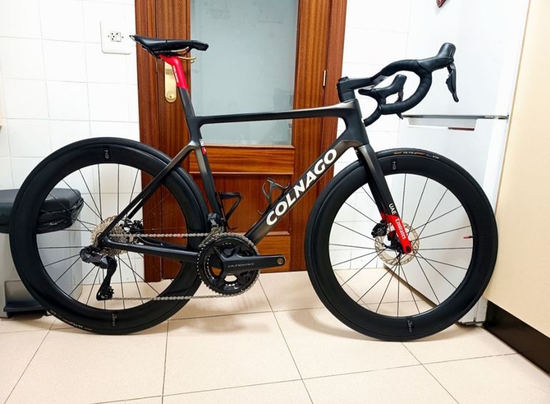 Colnago COLNAGO V4RS EQUIPO UAE TEAM TOPÉ GAMA 2025