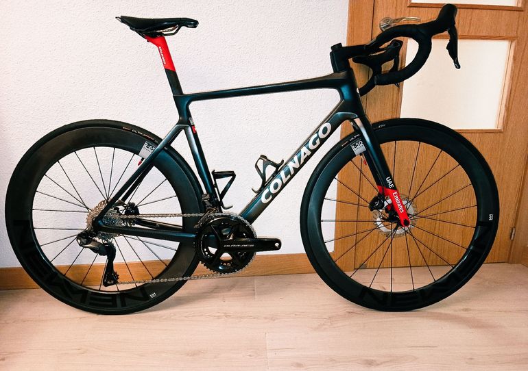 Colnago COLNAGO V4RS EQUIPO UAE TEAM TOPÉ GAMA 2025