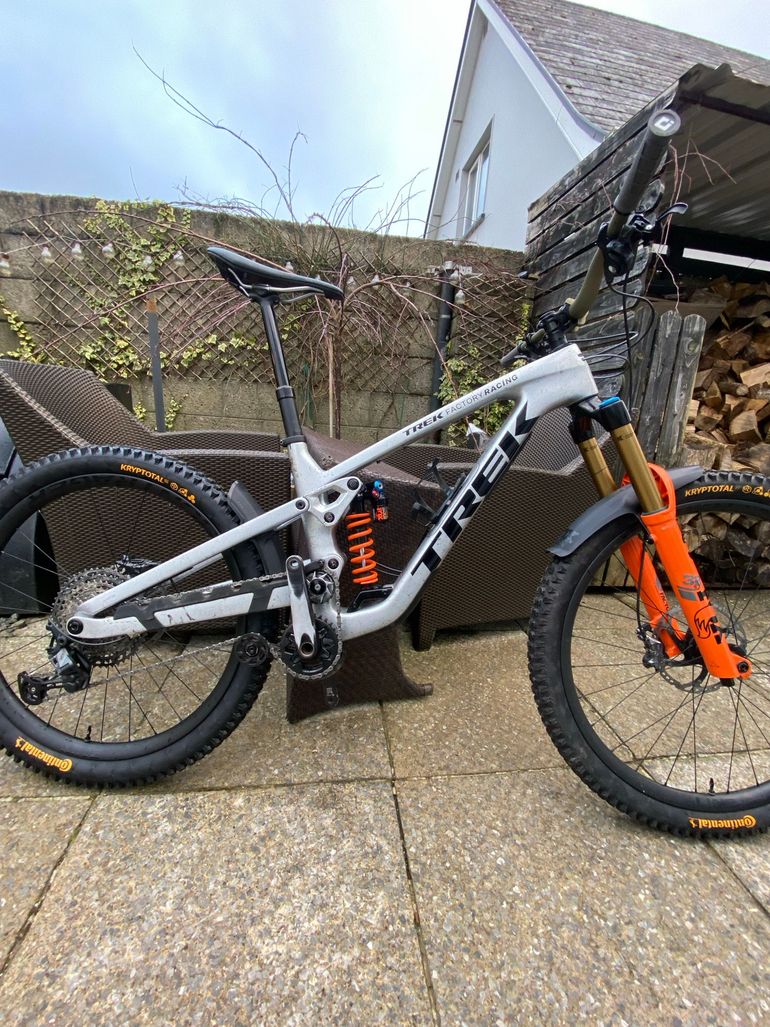Trek Slash 9.8 XT Gen 6 2024 2024