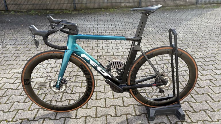 Felt AR Advanced Ultegra Di2 2024 2024