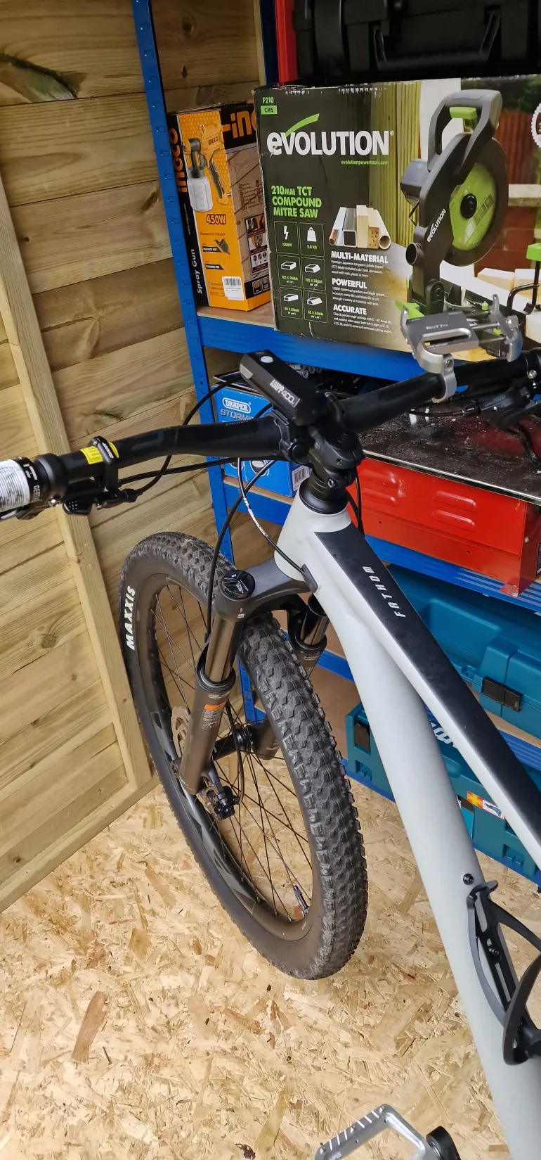 Giant Fathom 2 used in LG | buycycle