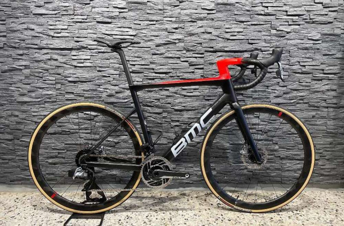 BMC Teammachine SLR01 ONE gebruikt in 58 cm | buycycle