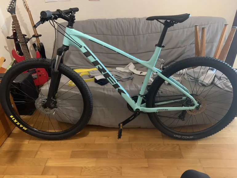 Trek Marlin 4 Gen 2 used in XL | buycycle