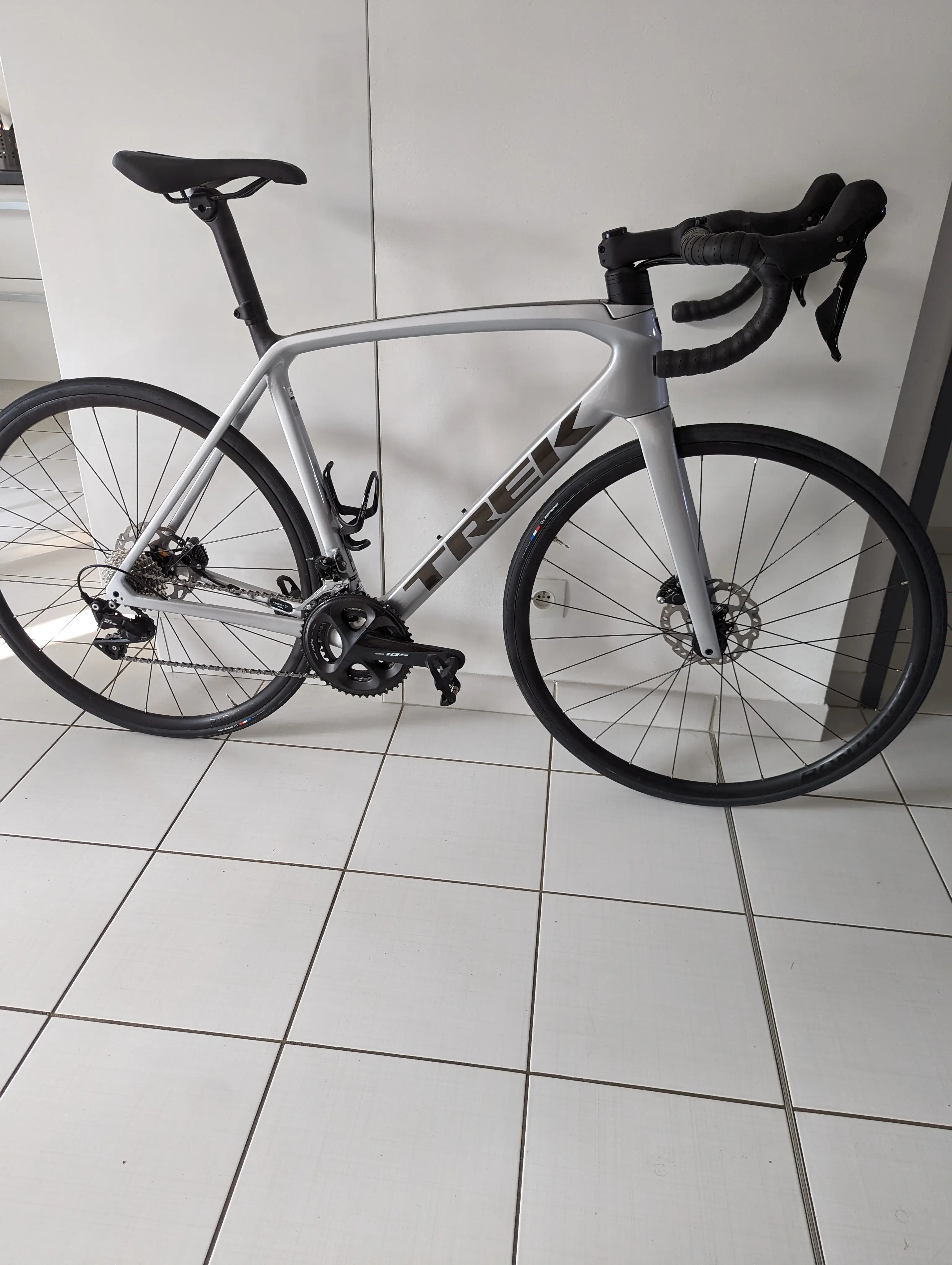 Trek Émonda SL 5 Disc usato in L | buycycle