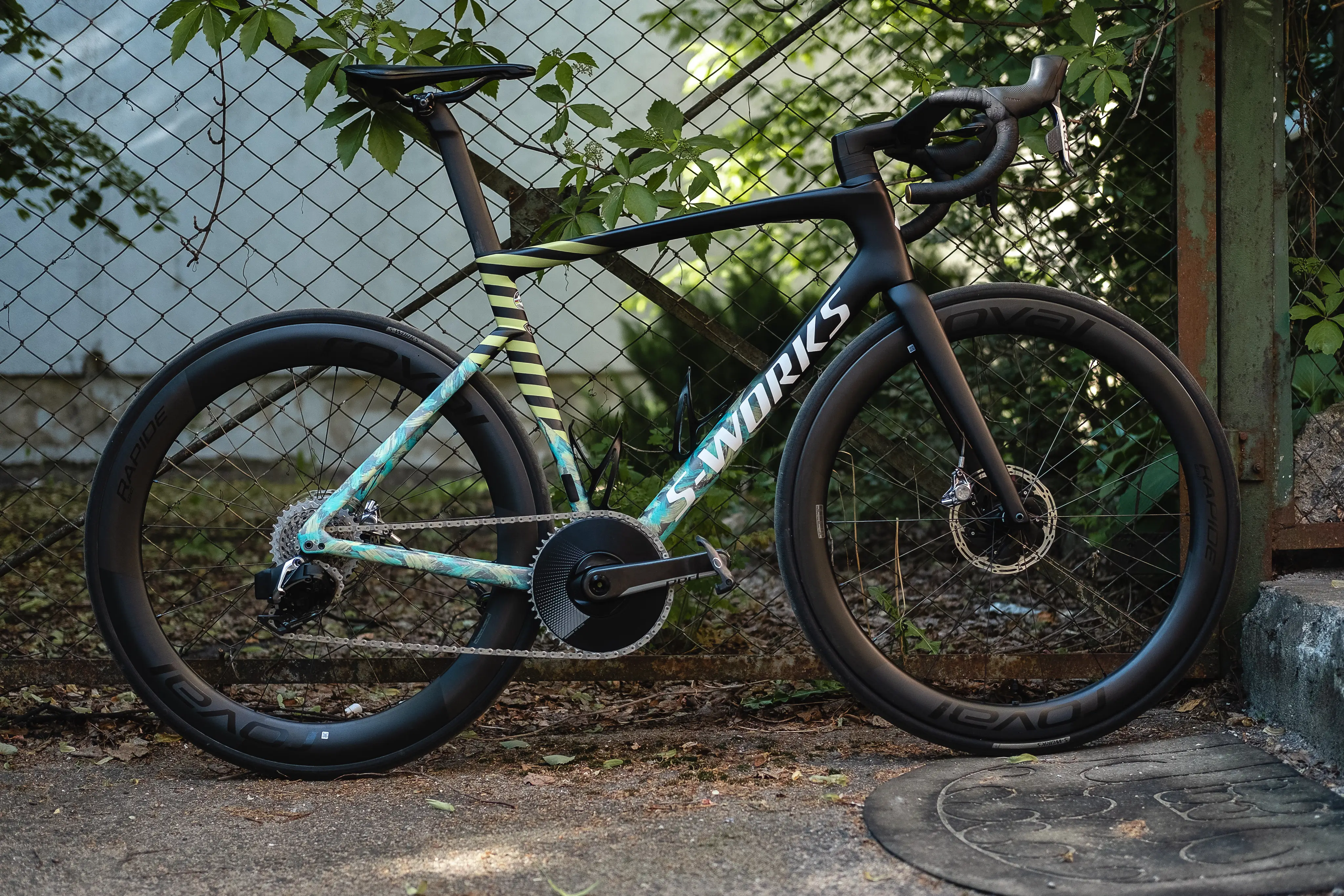 Specialized S-Works Tarmac SL7 - SRAM Red eTap AXS used in L | buycycle