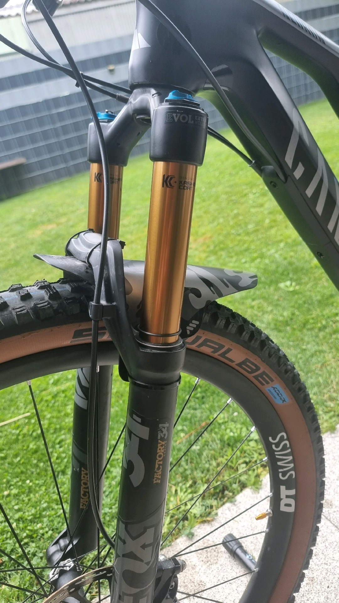 Canyon Neuron CF 9.0 LTD gebraucht kaufen M | buycycle
